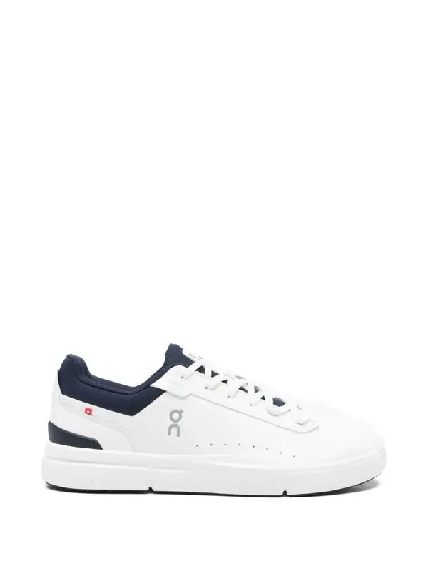 On The Roger Advantage Sneakers