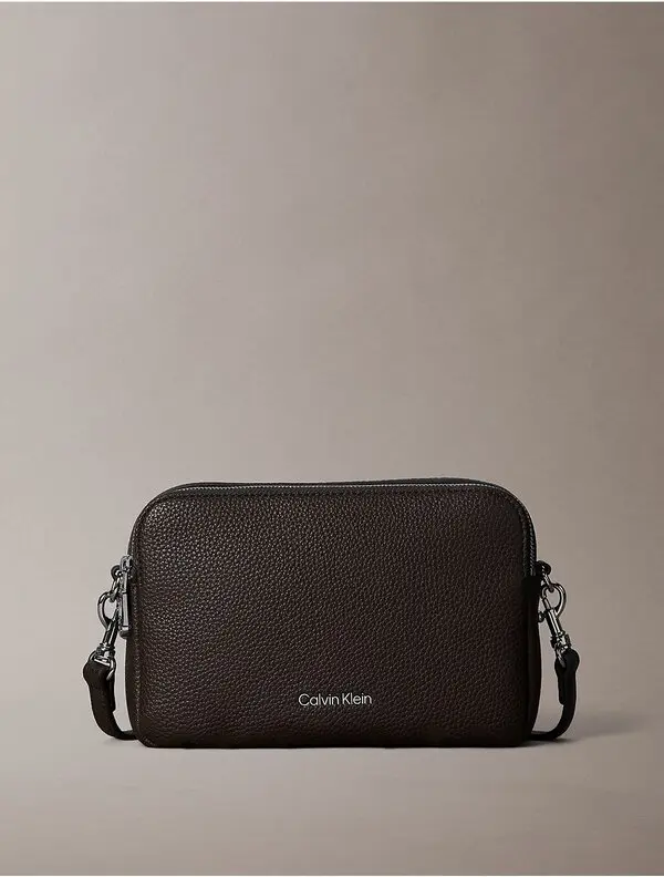Calvin Klein Logo Strap Camera Bag - Delicioso