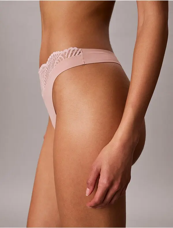 Calvin Klein Perfectly Fit Lace Thong