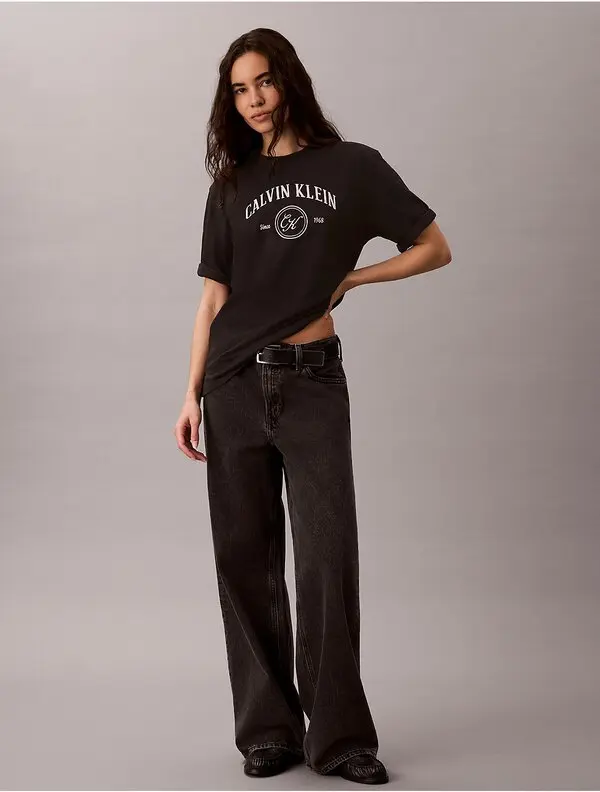 Calvin Klein Arch Varsity Logo Graphic Relaxed T-shirt - Black