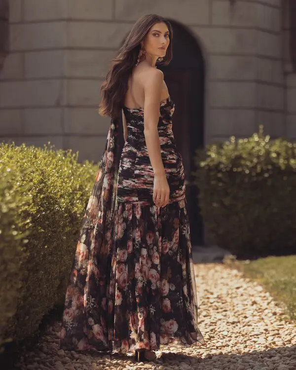 Mac Duggal Black One Shoulder Floral Printed Chiffon Gown