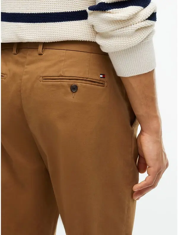 Tommy Hilfiger Regular Fit Stretch Sateen Chino
