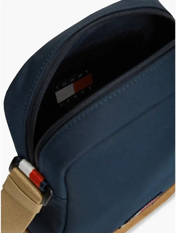 Tommy Hilfiger Mixed-media Reporter Bag
