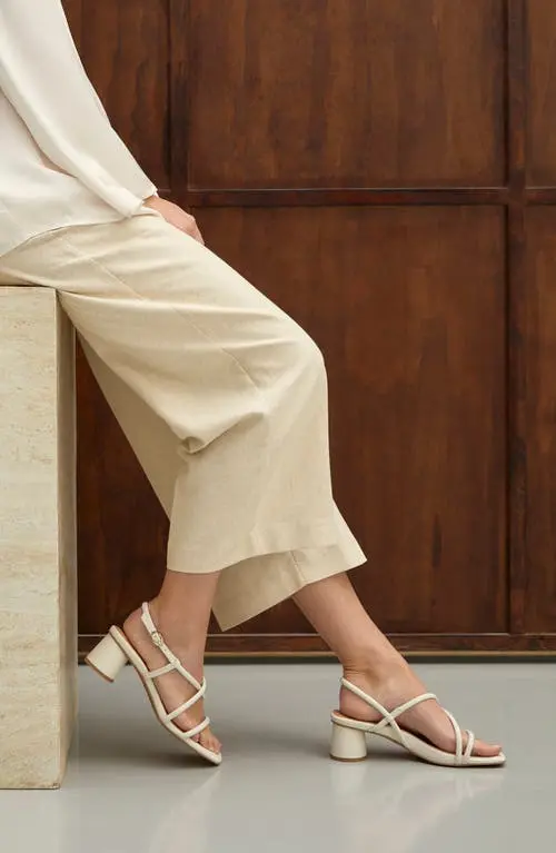 FRANKIE4 Lottie Leather Block Heel Sandals - Chalk