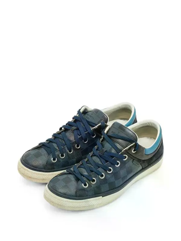 LOUIS VUITTON Damier Low-top Sneakers