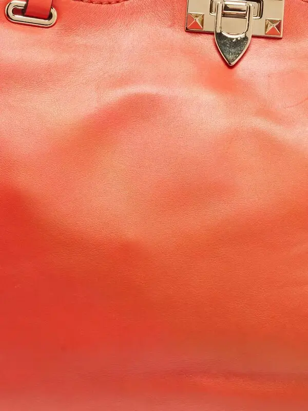 Valentino Garavani Medium Rockstud Trapeze Tote Bag - Red