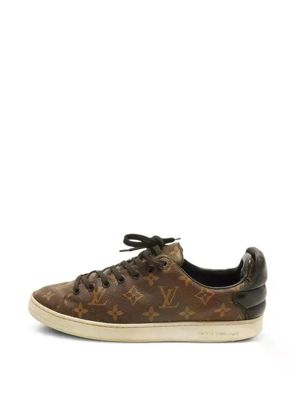 LOUIS VUITTON Front Row Monogram Canvas Low-top Sneakers