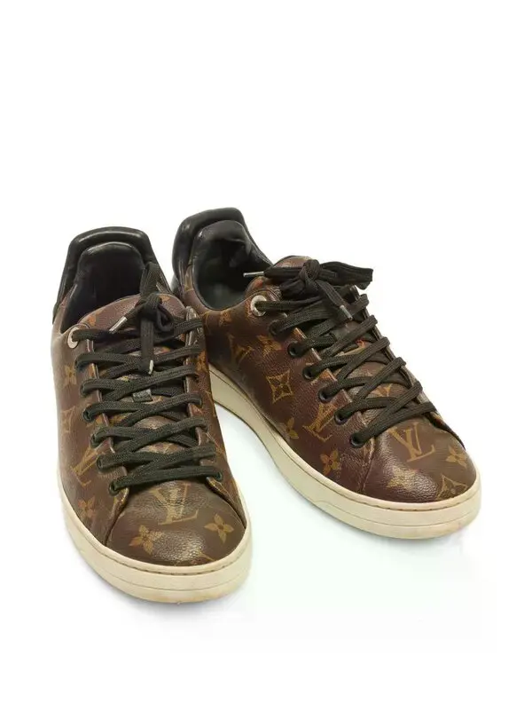 LOUIS VUITTON Front Row Monogram Canvas Low-top Sneakers