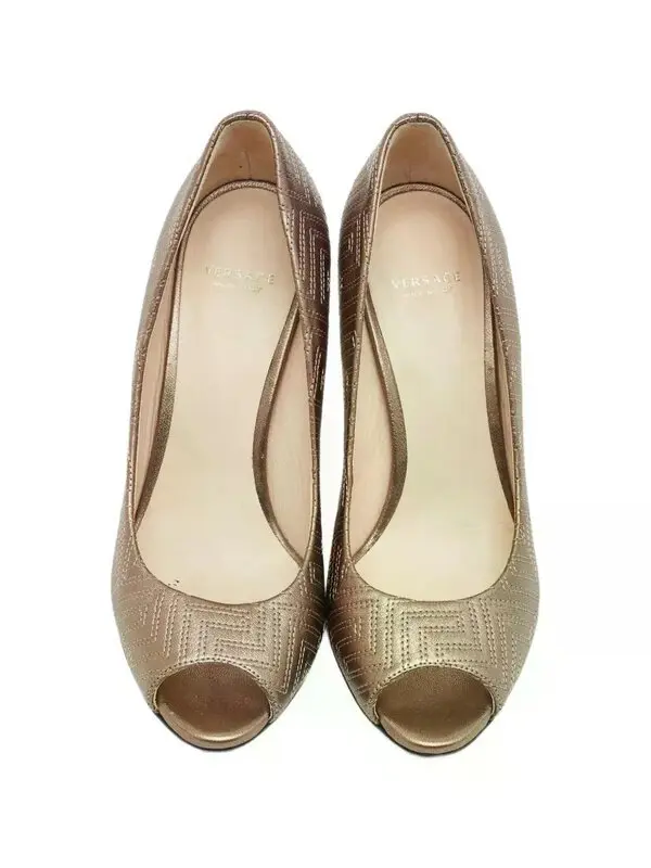 Versace Peep-toe Pumps With -tone Greca-pattern Detailing - Gold