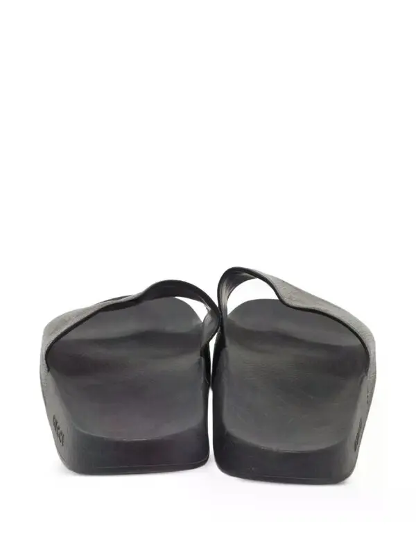 Gucci Gg Supreme Canvas Slides - Brown