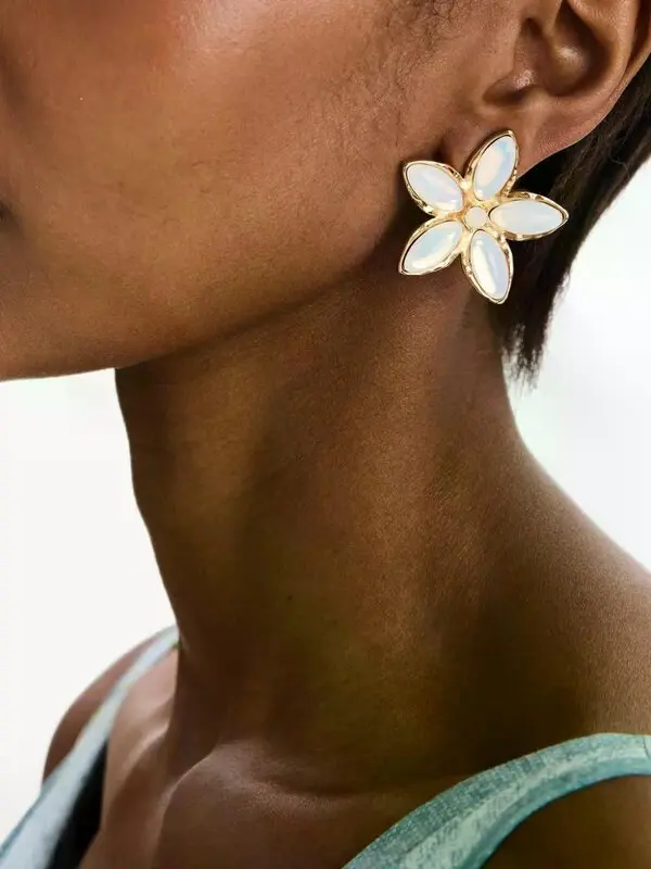 Oscar De La Renta Floral-motif Cabochon Earrings - Gold