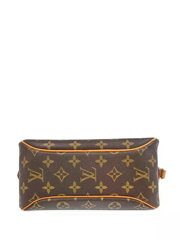LOUIS VUITTON Monogram Crossbody Bag