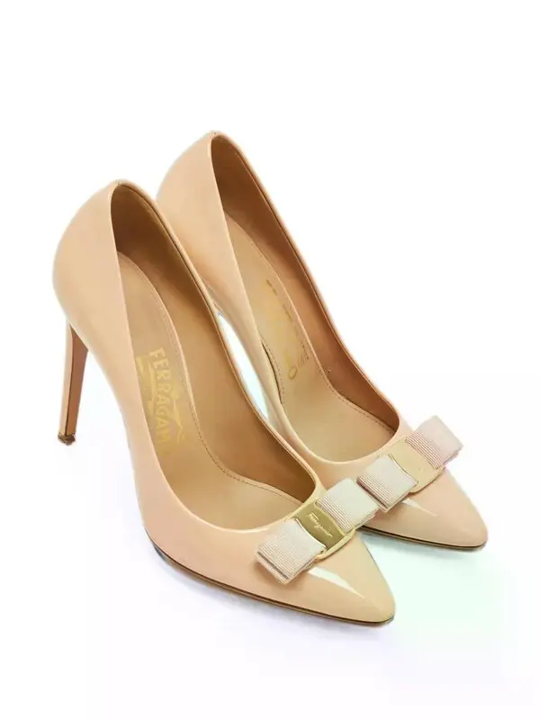 FERRAGAMO Vara Pumps With Logo-engraved Plaque
