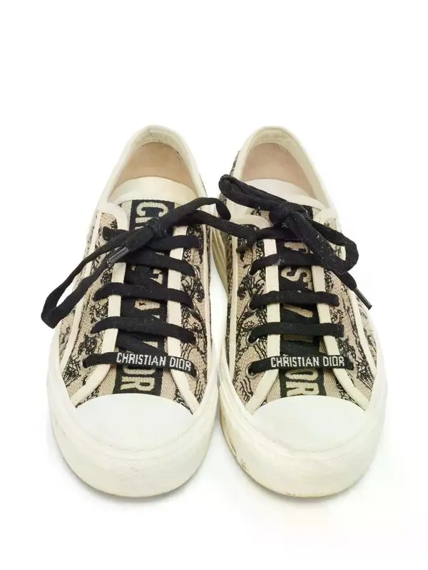 Dior Embroidered Low Top Sneakers - Neutrals