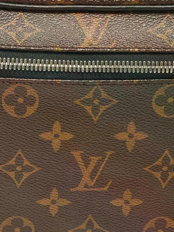 LOUIS VUITTON 2018 Kasai Damier Monogram Clutch Bag