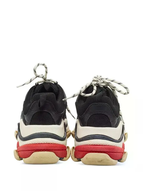 Balenciaga Triple S Low-top Sneakers - Black