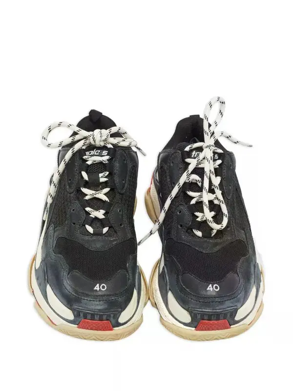 Balenciaga Triple S Low-top Sneakers - Black
