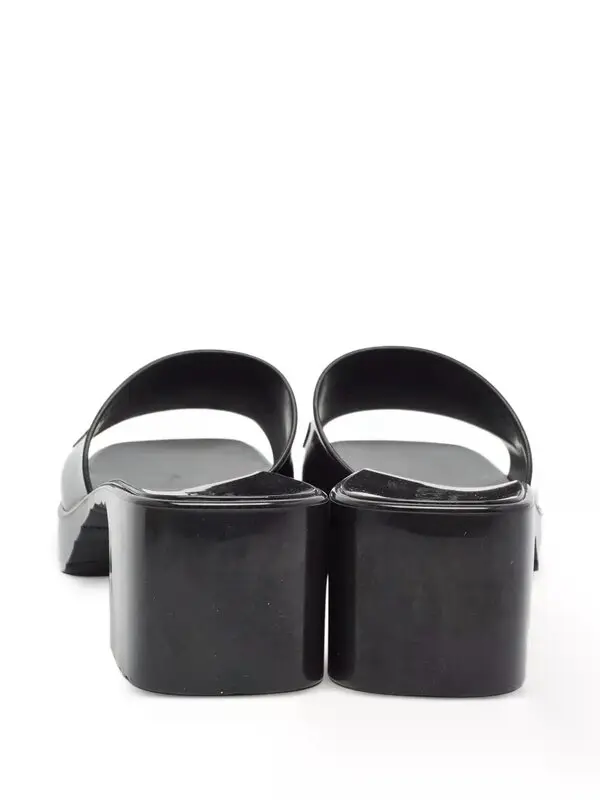 Gucci Rubber Embossed Logo Block Heel Sandals - Black