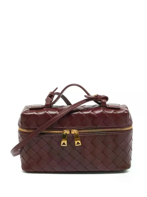 Bottega Veneta Burgundy Intrecciato Woven Shoulder Bag - Red