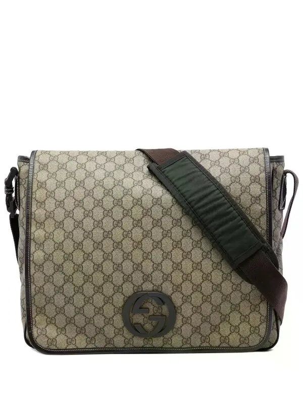 Gucci 2016-2026 Large Gg Supreme Interlocking G Messenger Bag Crossbody Bag - Neutrals