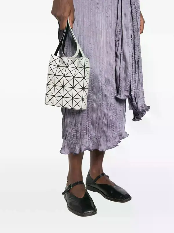 Issey Miyake Geometric Panelled Shoulder Bag - White