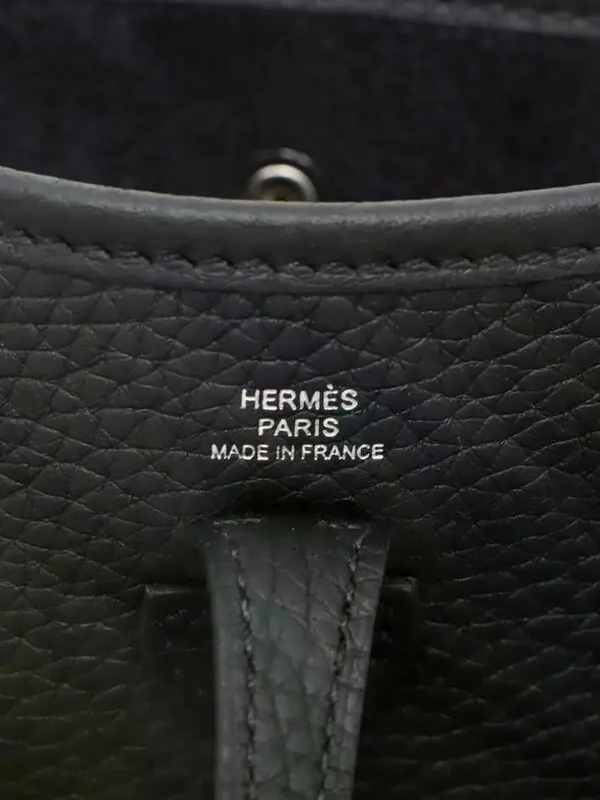 Hermès Evelyne I 16 Crossbody Bag - Black