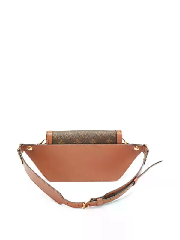 LOUIS VUITTON Dauphine Reverse Monogram Mini Belt Bag