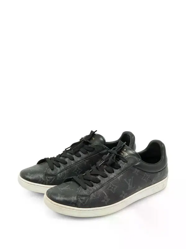 LOUIS VUITTON Monogram Eclipse Frontrow Sneakers