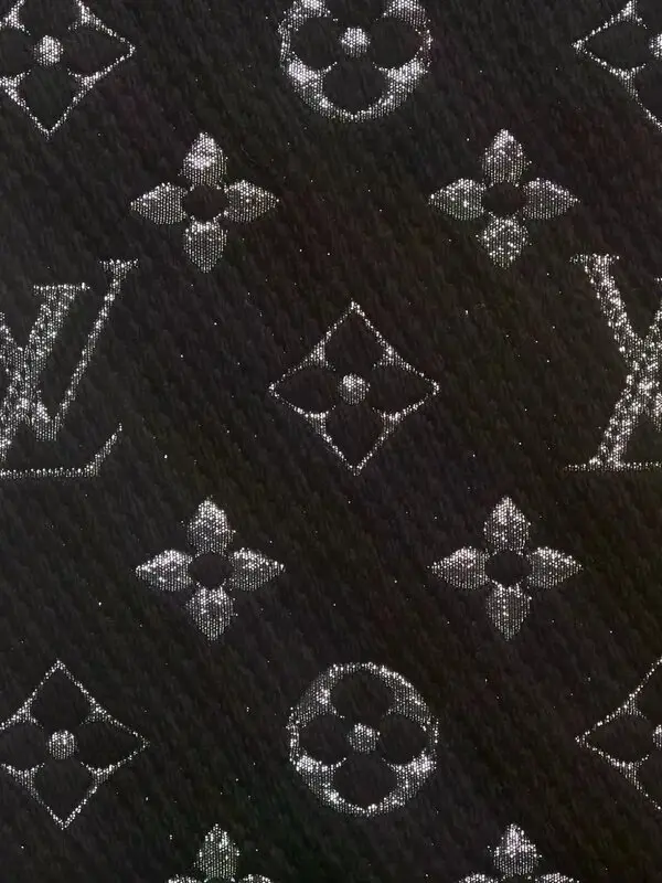 LOUIS VUITTON Shine Logomania Scarf