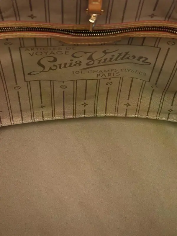 LOUIS VUITTON 2011 Monogram Neverfull Gm Tote Bag