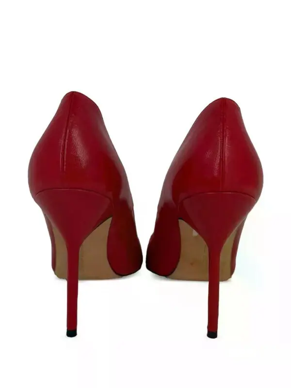 Manolo Blahnik Bb 105 Pointed-toe Pumps