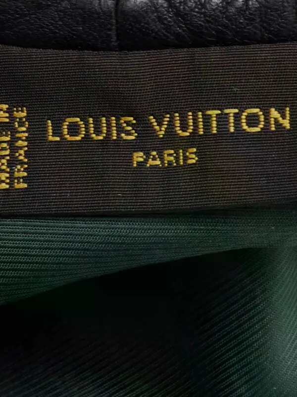 LOUIS VUITTON Silk Beret With Leopard Print And Logo Plaque