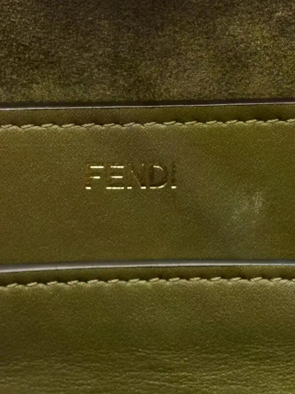 Fendi Large Peekaboo Iseeu Tote Bag - Green