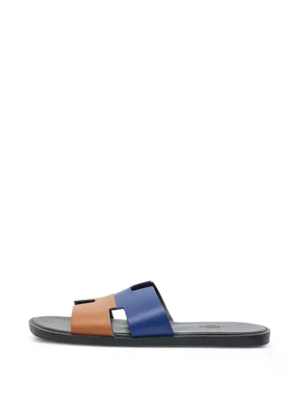 Hermès Izmir H-cut Flat Sandals
