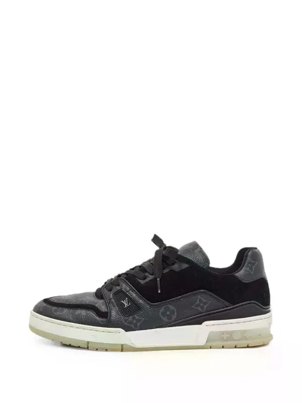 LOUIS VUITTON Monogram Eclipse Low-top Sneakers