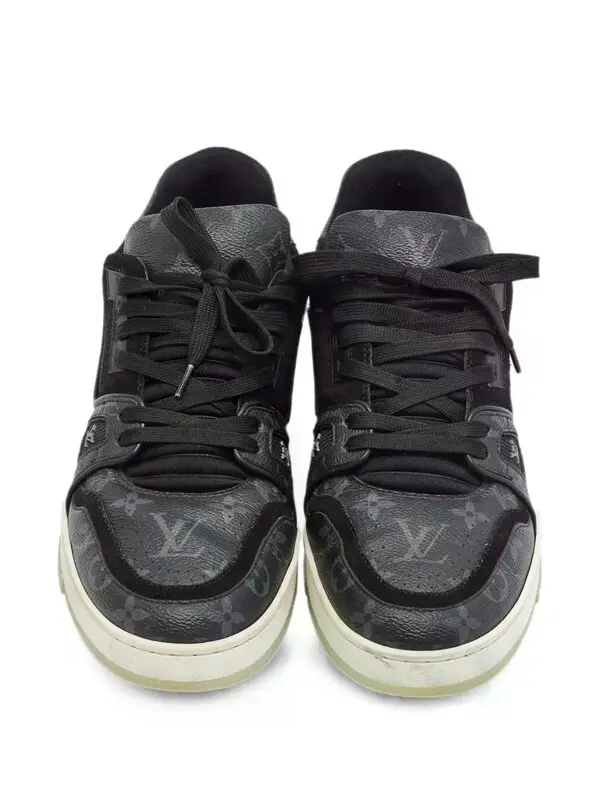 LOUIS VUITTON Monogram Eclipse Low-top Sneakers