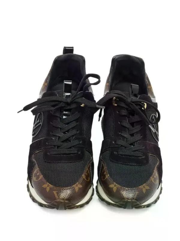 LOUIS VUITTON Run Away Low-top Sneakers - Black