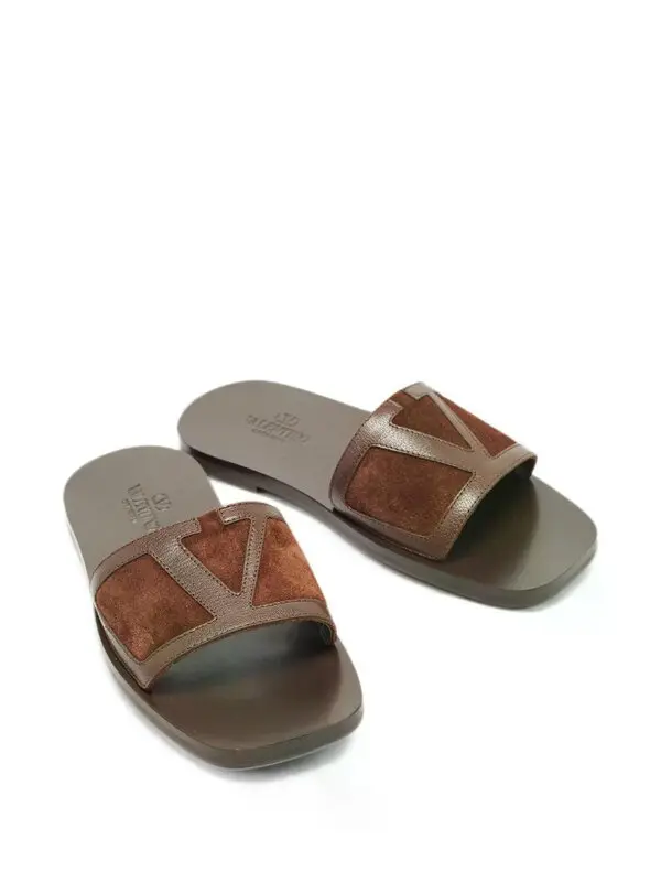 Valentino Garavani Viva Superstar Leather Slide Sandals