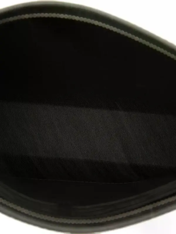LOUIS VUITTON 2017 Taiga Pochette Voyage Mm Clutch Bag