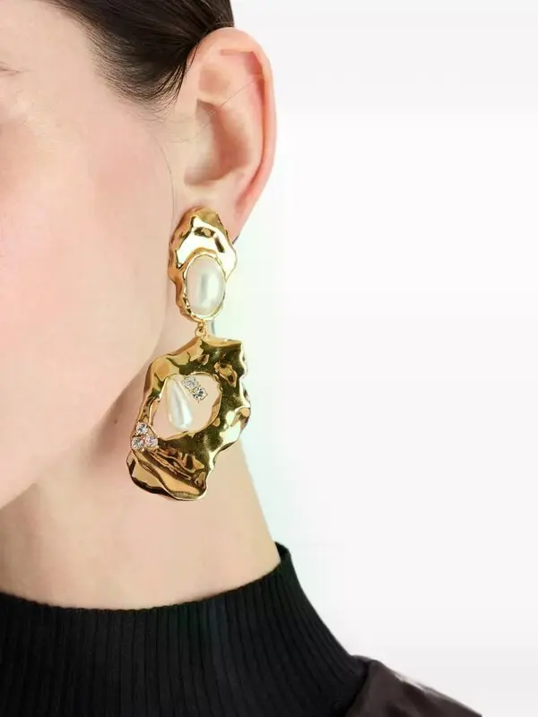 Oscar De La Renta Hammered Clip-on Earrings