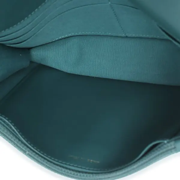Chanel Dark Quilted Lambskin 19 Wallet On Chain - Green