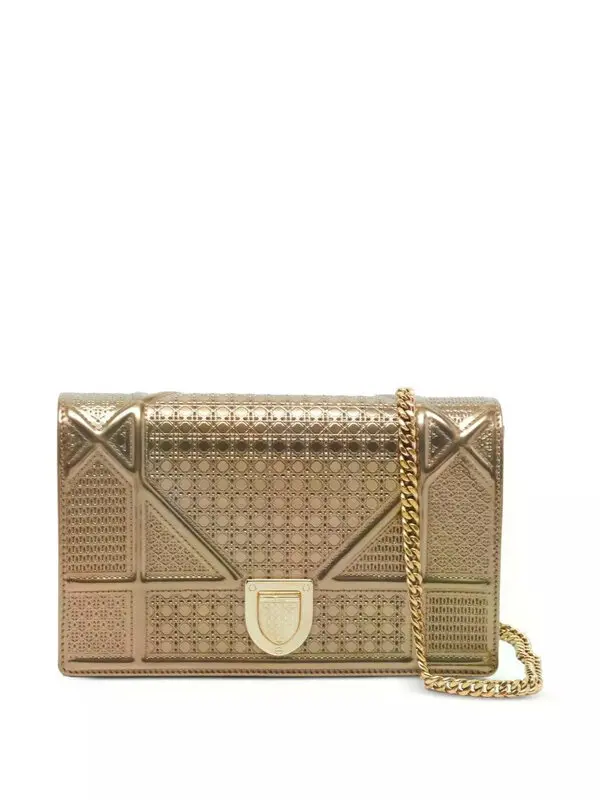Dior 2018 Diorama Microcannage Clutch Bag - Gold