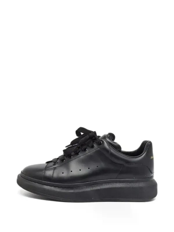 Alexander McQueen Oversized Lace-up Sneakers - Black