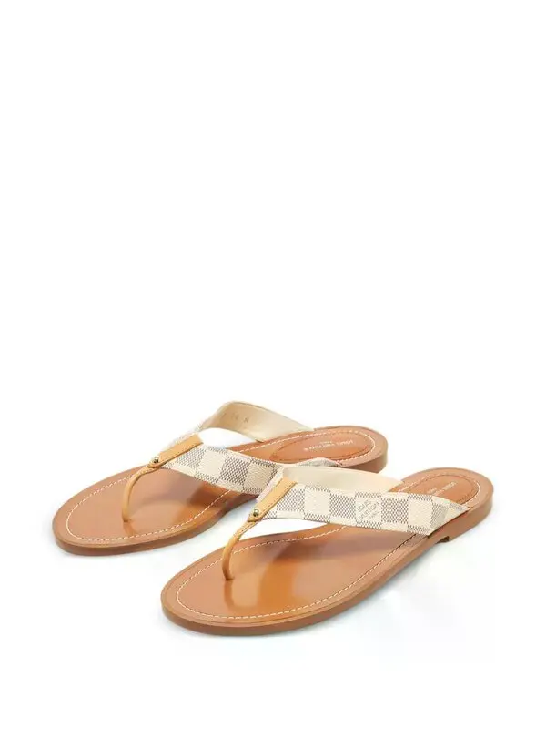 LOUIS VUITTON Damier Azur Thong Sandals