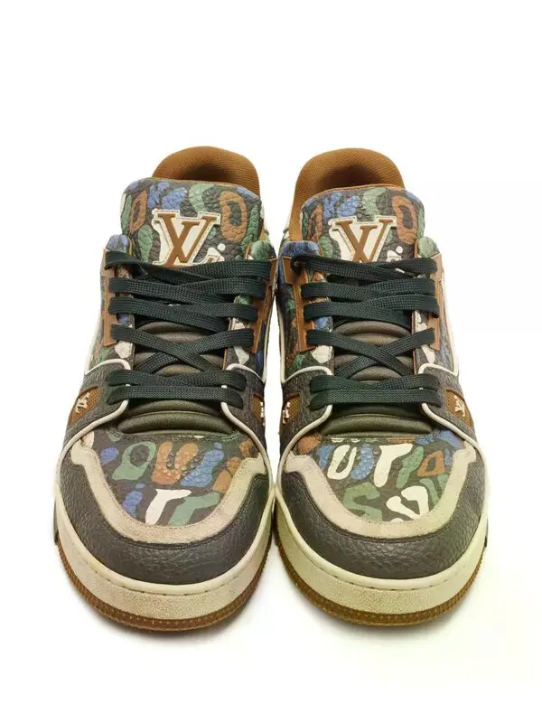 LOUIS VUITTON Logo Print Sneakers