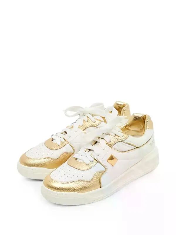 Valentino Garavani One Stud Lace-up Sneakers