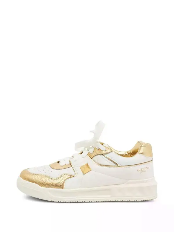 Valentino Garavani One Stud Lace-up Sneakers