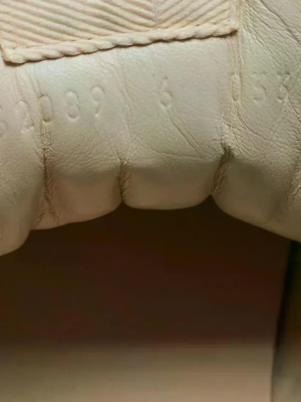 Gucci Rhyton Mouth-print Leather Sneakers - Neutrals