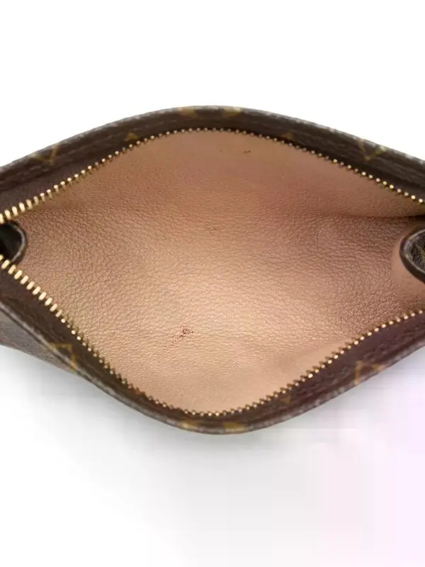 LOUIS VUITTON 2002 Monogram Toiletry 15 Pouch