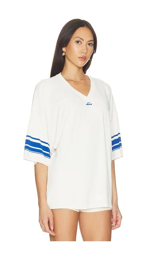 NIKESKIMS Stretch Knit V-neck Top